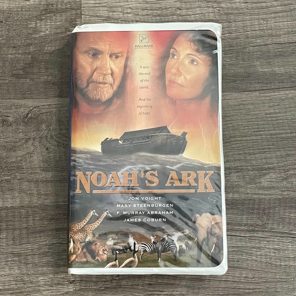 Hallmark | Media | Noahs Ark Jon Voight Mary Steenburgen Hallmark Vhs 999 | Poshmark